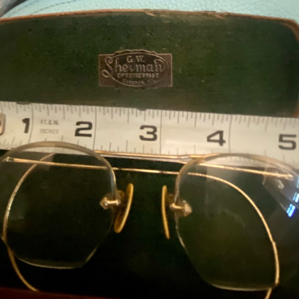 Antique Spectacles With Original Lined Optometrist Ca… - Gem
